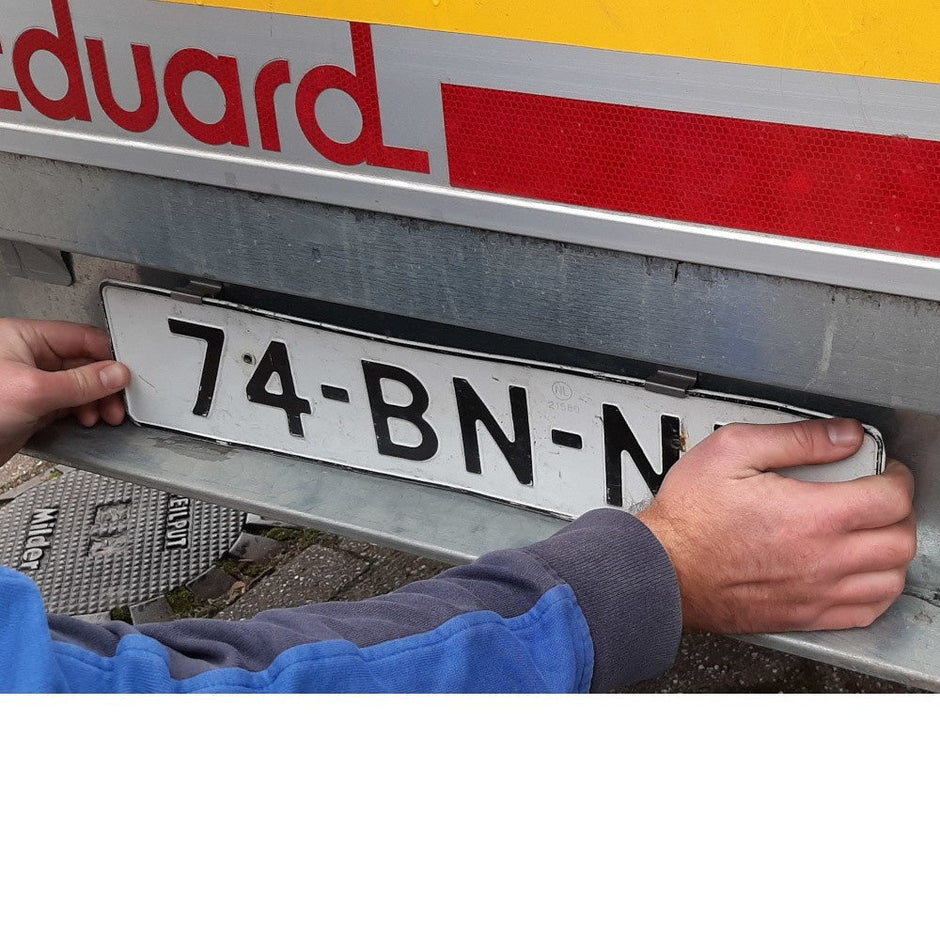Welke kentekenplaat heeft de aanhanger? – Aanhangwagendirect